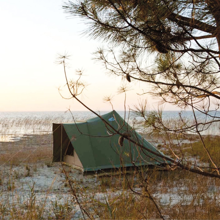 Guadeloupe Tent – Lightweight Cotton Pyramid Tent for Camping – Cabanon